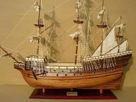 Mary Rose - 40 Years on from its Raising - AU Premier ship Models