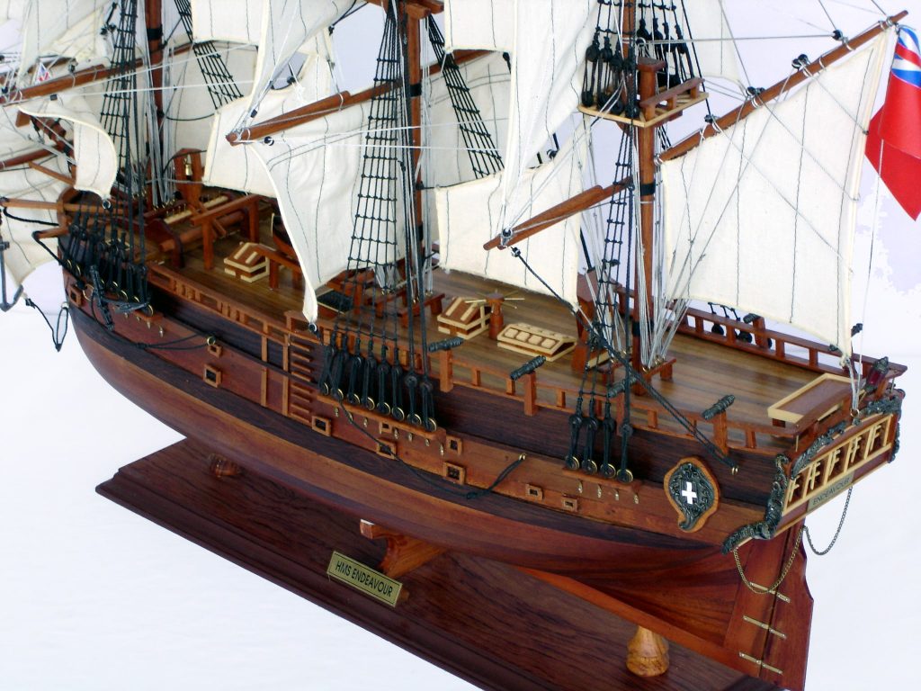 HMS Endeavour Model Ship, Wooden Ship Kits, HMS Endeavour Replica ...