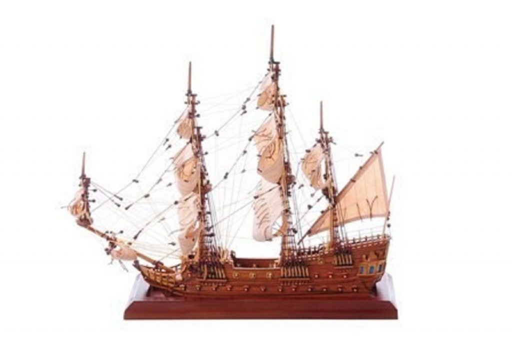Bristol Waterline Model Ship,handcrafted,ready made,wooden,premier range