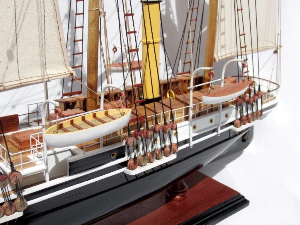 Endurance Model Boat - Premier Ship Models (Head Office)