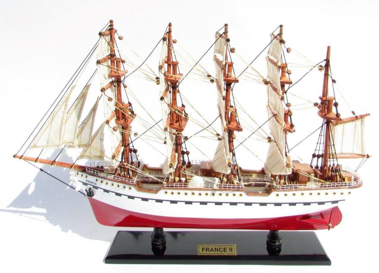 France II Wooden Model Ship - Premier Ship Models (Head Office)
