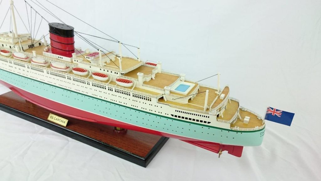 RMS Caronia model boat