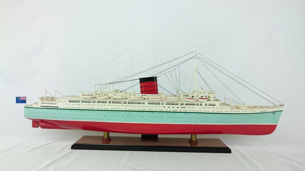 RMS Caronia model boat