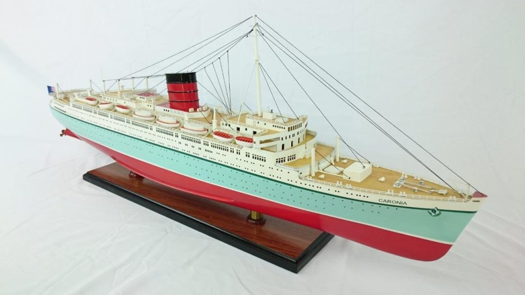 RMS Caronia model boat