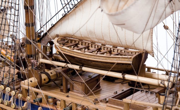 HMS Endeavour Model Boat Kit - Occre (14005) - AU Premier ship Models