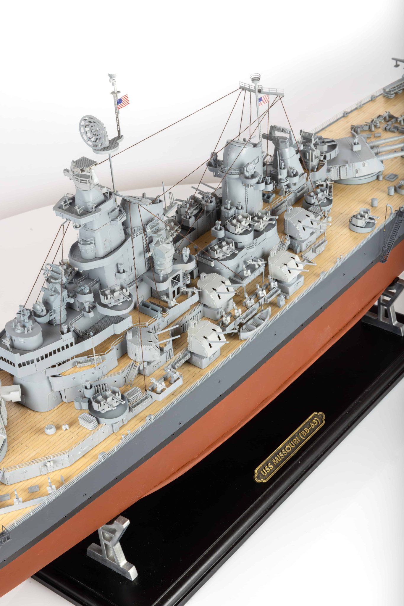 USS Missouri BB-63 Model Ship – Occre 16002 | Premier Ship Models Australia